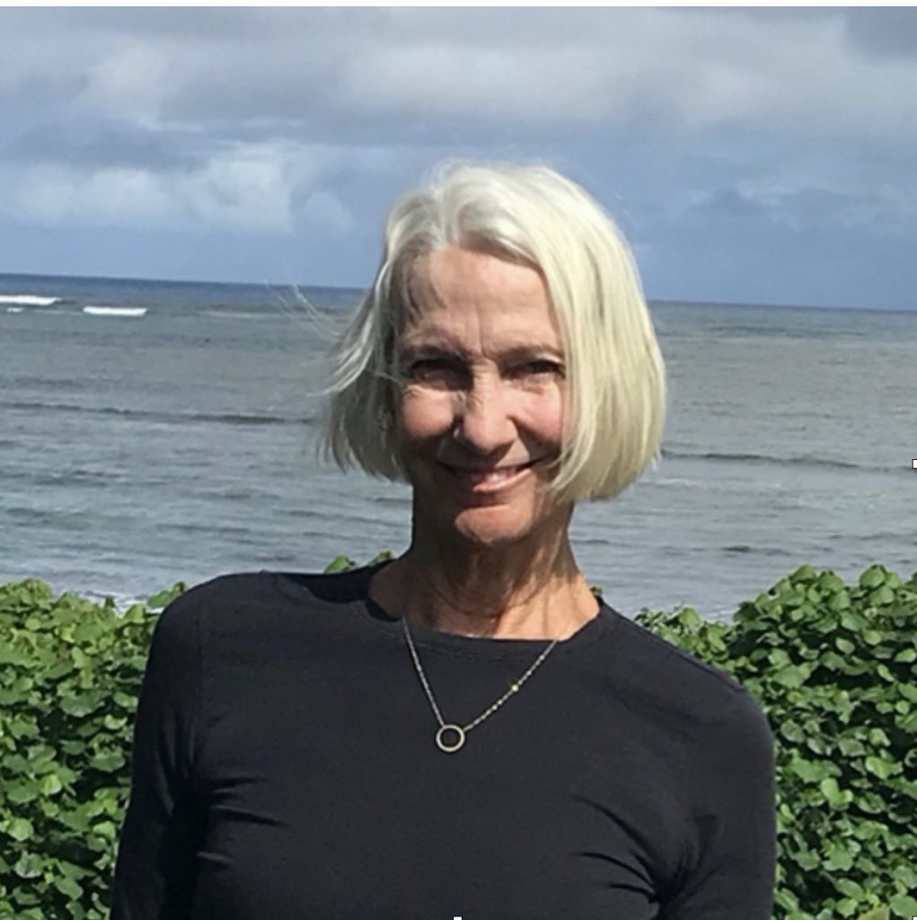 Biography – Lorenn Walker